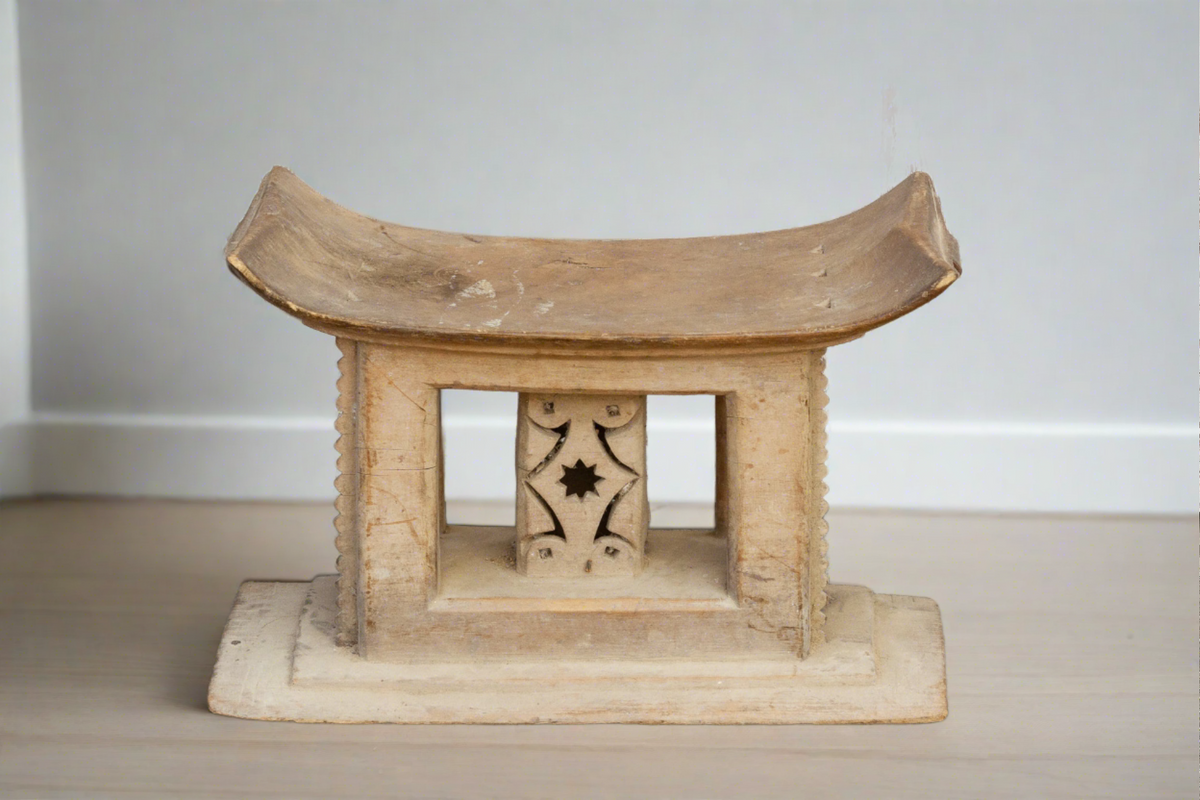 African Bubune Ashanti Ceremonial Stool– DE-COR | Globally Inspired