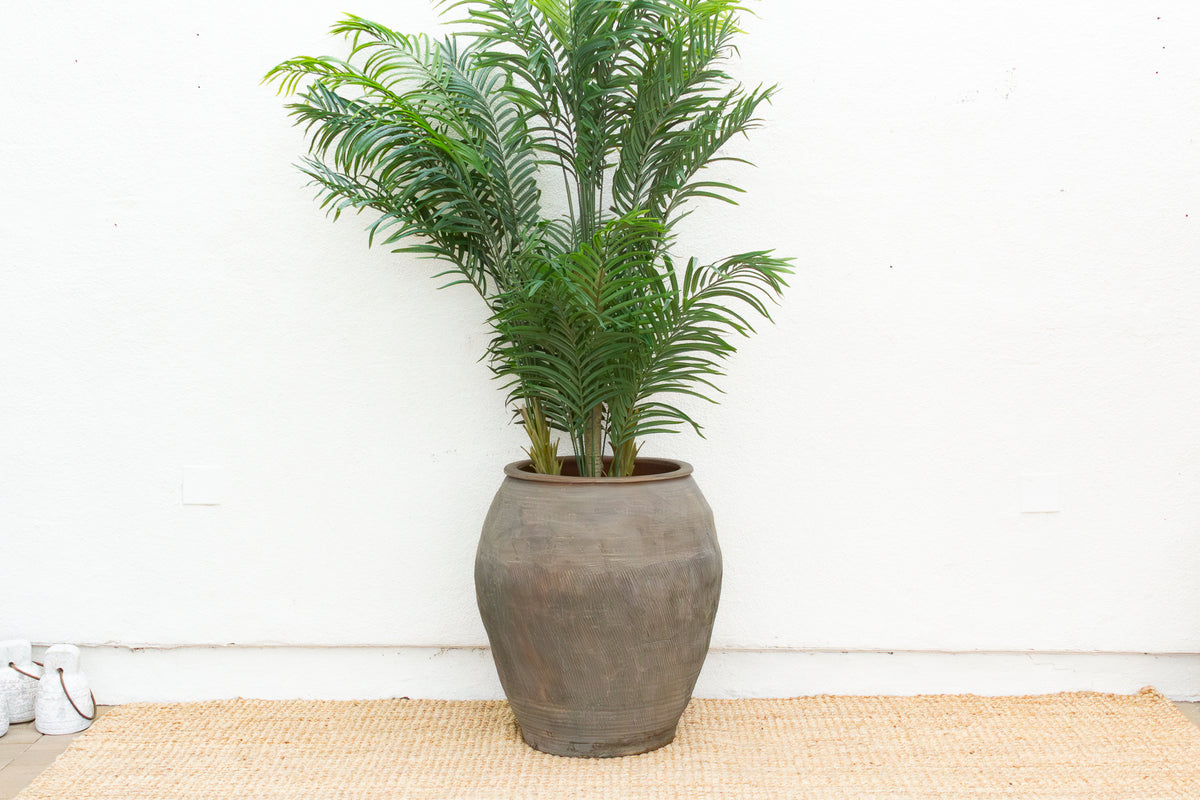 Large Rustic Unglazed Storage Pot– DE-COR | Globally Inspired