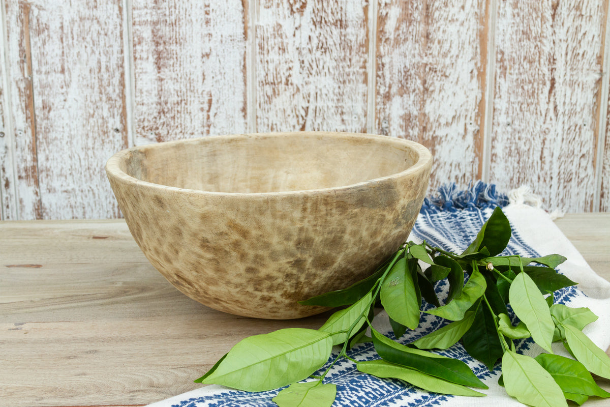 Igloo African Bleached Milk Bowl