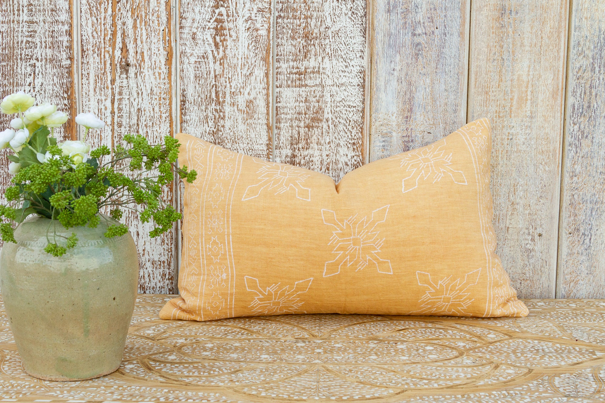 Aztec Linen Block Print Pillows– DE-COR | Globally Inspired