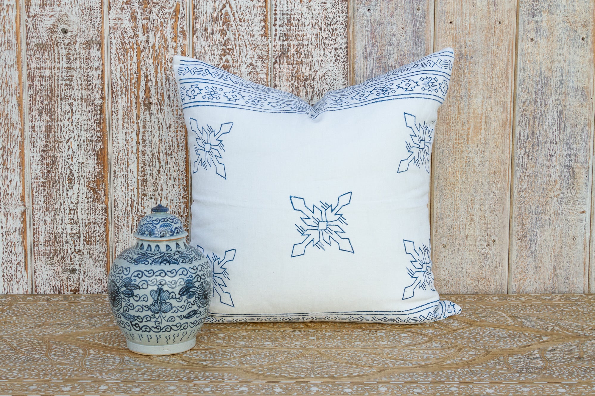 Aztec Linen Block Print Pillows– DE-COR | Globally Inspired