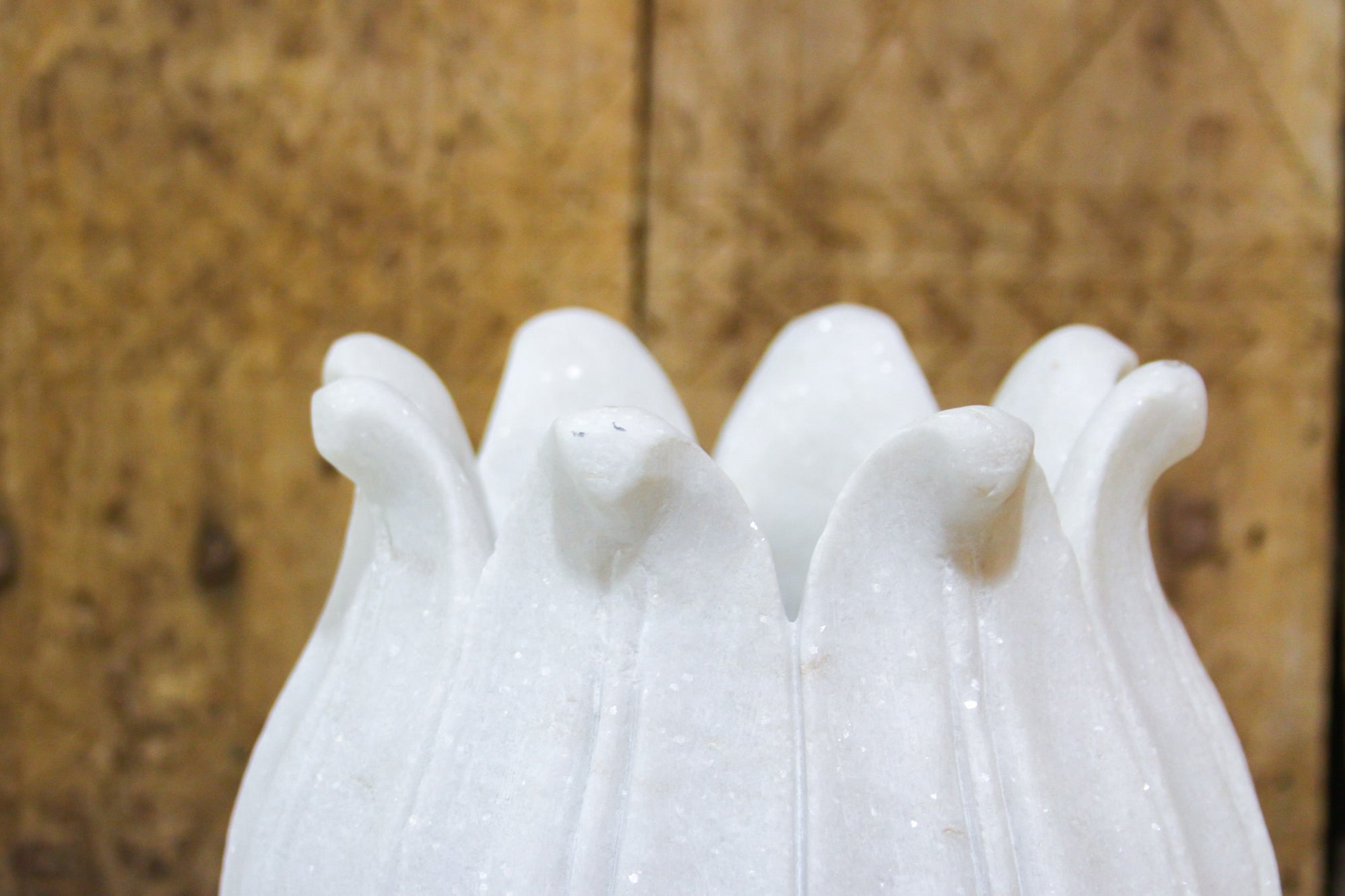 Marble Lotus Bud Vase– DE-COR | Globally Inspired