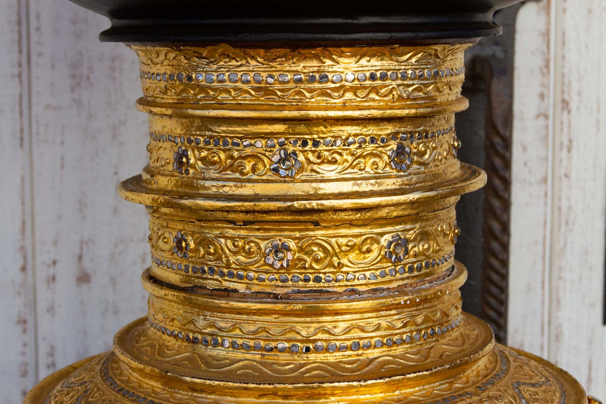 Tall Burmese Gilded Vessel– DE-COR | Globally Inspired